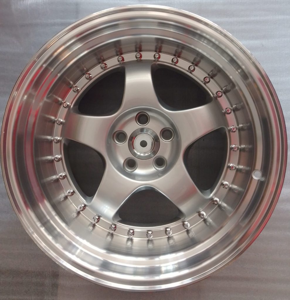 Rin Progresivo Medida 17 X 8.5-9.5 Barenacion 5/100 ET15 – Auto ...